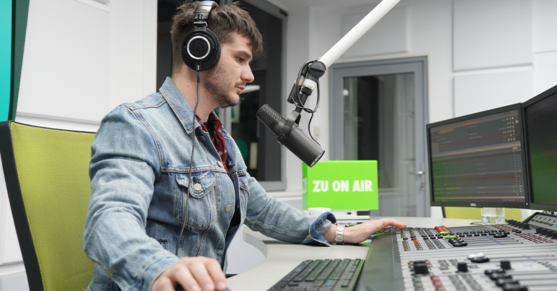 VIDEO | Prima ediție a emisiunii „Zona de Confort” cu Vlad Drăgulin ...