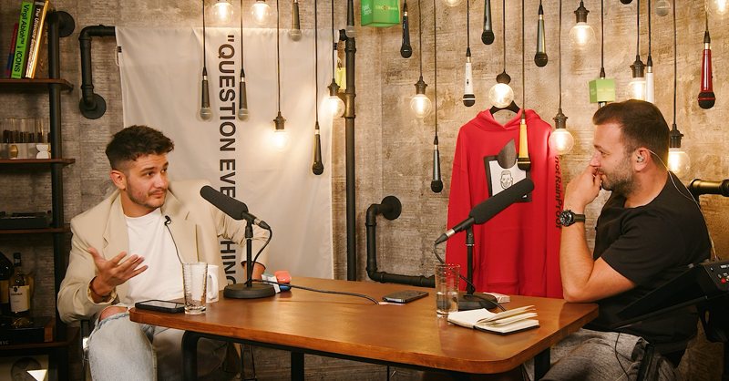 Vlad Drăgulin și pasiunea pentru radio: „ Când veneam de la școală mă ...