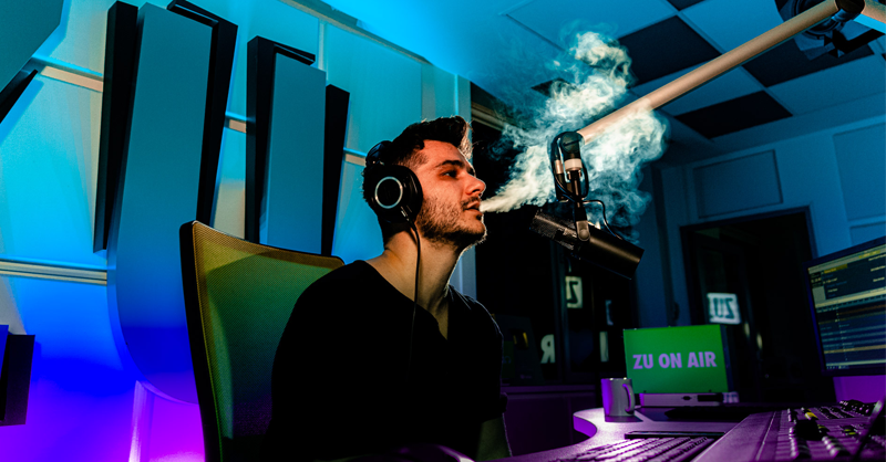 ASCULTĂ: 3 piese noi de la Zona de Confort cu Vlad Drăgulin | Radio ZU