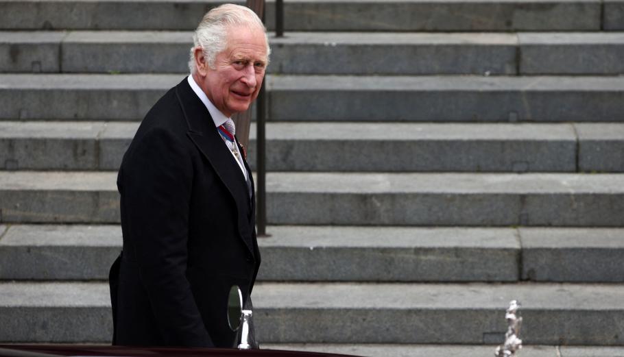 Regele Charles al III-lea se va adresa diseară unei națiuni în doliu ...