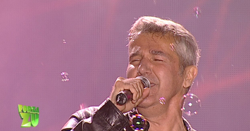 Hitul care trezește România: Holograf - „ Ochii tăi” (Live la Forza ZU ...