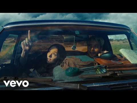 P!NK - All Out Of Fight | videoclip | Radio ZU