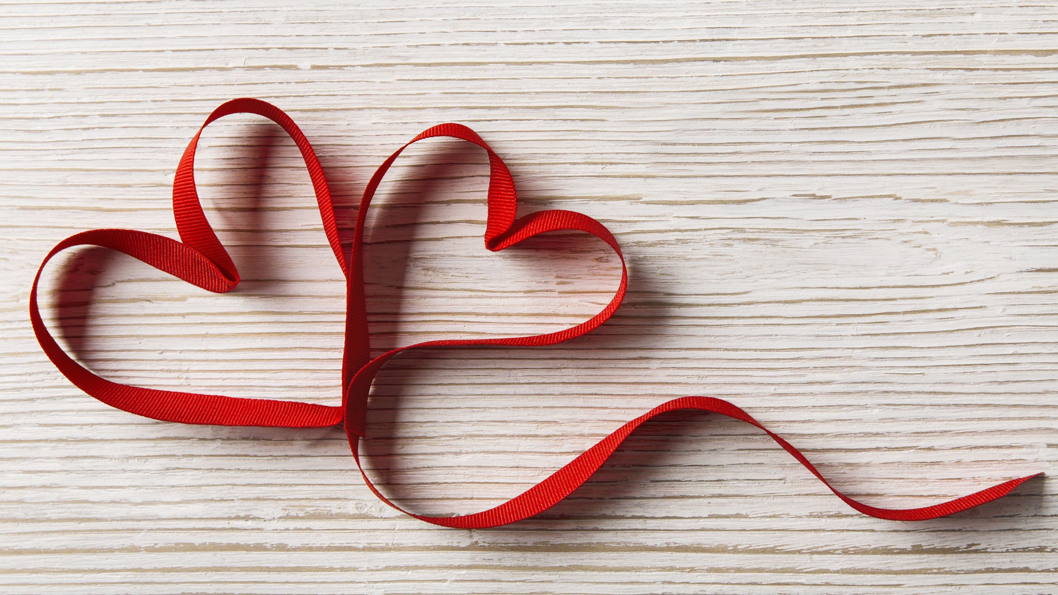 1 februarie, luna dragostei | Romantic FM